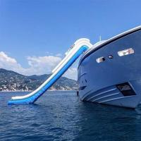 China Custom Inflatable Yacht Slide 0.65mm PVC Tarpaulin for Adults Water Lake Dock Slide for sale
