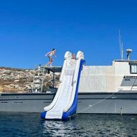 China Custom Inflatable Yacht Slide 0.65mm PVC Tarpaulin for Adults Water Lake Dock Slide for sale
