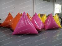 China Custom Logo Inflatable Water Buoy 1x1m for Triathlon Racing Markers Durable PVC for sale