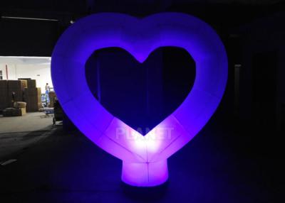 China 2.2 Meter LED Inflatable Heart Balloon with 16 Color-Changing Lights for Wedding and Event Decoration for sale