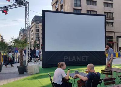 China Customizable Outdoor Inflatable Projector Screen with CE/UL Certified Blower - 2-3 Year Warranty for sale