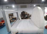 China Custom 4x4x3.4M White Inflatable Wedding Bouncer Photo Booth with CE/UL Blower for sale
