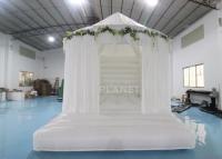 China Outdoor 0.55mm PVC Tarpaulin Inflatable Bounce House 13x13x16.4ft White Wedding Bouncer for sale