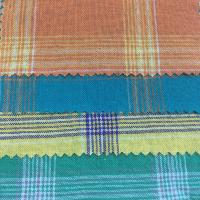 China Gingham Check Plaid Breathable 70% Cotton 30% Linen Blend Fabric for sale