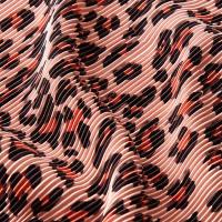 China Leopard Pleated Printed Woven Fabrics 150cm for sale