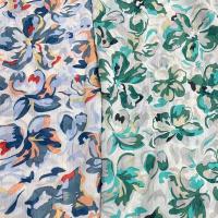 China Lightweight 90-150gsm Chiffon Printed Woven Fabrics Softable For Dress for sale