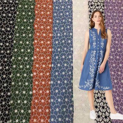 China Blue Embroidery Pattern Knit Jean Denim Fabric 54.5