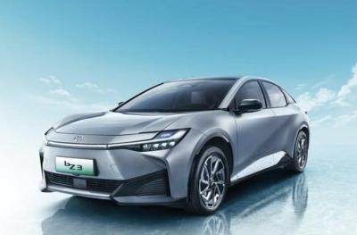 China Long Endurance Medium Electric EV Car TOYOTA Bz3 EV 4 Door 5 Seater Sedan for sale