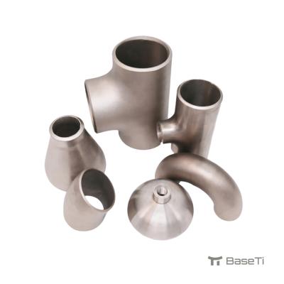 China 90 Deg 45 Deg Titanium Pipe Fittings Petrochemical 3 4 Tee Fitting For Oil Refining Plants for sale