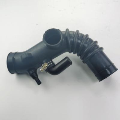 China CNC Machined Toyota Camry SXV20 Air Intake Pipe 17881-03140 - OEM Standard Size Metal & Rubber Construction for sale
