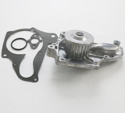 China Toyota Avensis 1997-2000 Water Pump 16110-79045/16110-79025 - OEM Standard Metal & Rubber Construction for sale