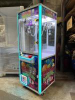 China 25 Inches Small Doll Crane Machine , Toy Catcher Machine For Kids for sale