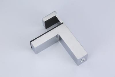 China Electroplated Metal Cabinet Shelf Clips 25KG Load Capacity 8mm Pin Anti Corrosion for sale