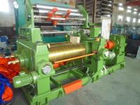 China 22 Inch Two Roll Rubber Mixing Mill Machine with 1:1.17 Speed Ratio and 160kW Power for Industrial Compounding for sale