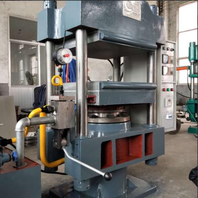 China Electric Heating Rubber Vulcanizing Press Machine - 0-25MPa Pressure, 0-300℃ Temperature, 380V PLC Control for sale