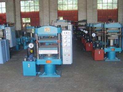 China Automatic Rubber Vulcanizing Press Machine 0-25MPa Pressure 380V PLC Control for Laboratory OEM ODM for sale