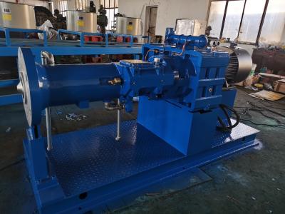 China 22KW Hot Feed Rubber Extruder with 120mm High-Strength Screw | 100-450 kg/h Capacity | 5.6-55.6 RPM Speed for sale