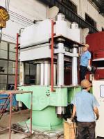 China 1500 Tons Pressure Rubber Fender Hydraulic Vulcanizing Molding Machine Customized for sale