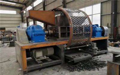 China 35kw×2 Motor Waste Tire Shredder Water Cooling Input Tire Size Less Than 1200mm for sale