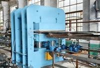 China 400 Ton Flat Frame Vulcanizing Press PLC Control 200mm Plate Gap Rubber Cord Fabric Sandwich Sheet Machine for sale