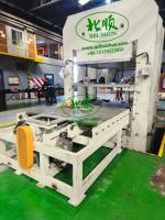 China Two-Layer 1200mm Vulcanizing Machine 1000ton Clamping Force Hot Press Rubber Anti-Slip Pads for sale