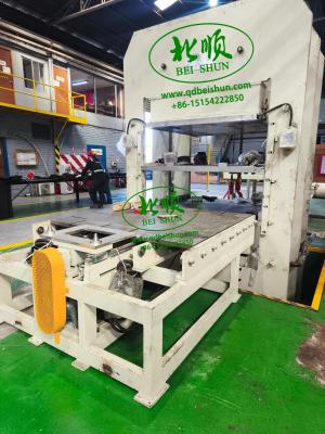China Two-Layer 1200mm Vulcanizing Machine 1000ton Clamping Force Hot Press Rubber Anti-Slip Pads for sale