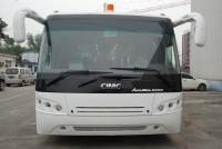 China Large Capacity 14 Seat Tarmac Coach Airport Limousine Bus Wheel Base 7100mm for sale