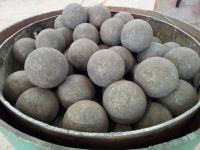 China Forged Grinding Steel Ball 100mm 125mm 150mm for Ball Mill High Hardness 58HRC for sale