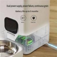 China 4L Automatic Cat Food Dispenser With APP Remote Controlled Dual Power Backup for sale