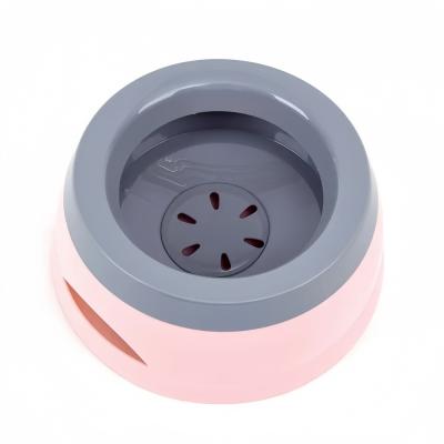 China No Spill Pet Water Bowl with Floating Disk Anti Splash Portable for Cats and Dogs 500ml for sale