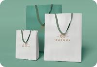 China Personalized Foldable Paper Packaging Bag Lightweight Eco Friendly for sale