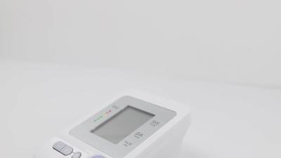 China Medical Electronic Digital Arm Blood Pressure Monitor for sale
