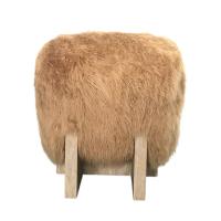 China Dustproof Faux Fur Accent Chair 77×88×89cm Comfort With Solid Wood Base for sale