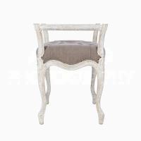 China Warmth And Elegance French Vintage Tufted Bench With Carved Wooden Frame for sale