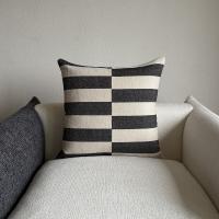 China Reversible Black White Striped Throw Pillow with 55% Linen 45% Viscose Cover and 100% Feather Filling for sale