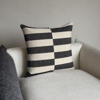 China Reversible Black White Striped Throw Pillow with 55% Linen 45% Viscose Cover and 100% Feather Filling for sale