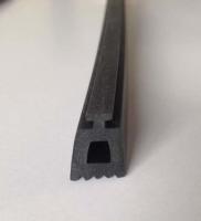 China ODM Black U Silicone Rubber Profiles Seal Strip EPDM Weather Resistance for sale