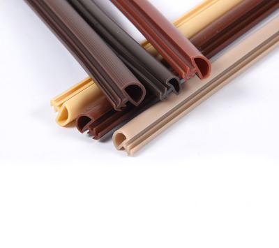 China TPE Foaming Plastic Door Window Profiles Angle Sealing Strip for sale