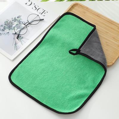 China Thick Coral Fleece Microfiber Auto Cloths 300-1200gsm in 35x35cm to 60x120cm Sizes with Custom Options for sale