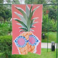 China Custom Microfiber Lightweight Beach Towel 80x150cm Quick Dry Sand Free for sale