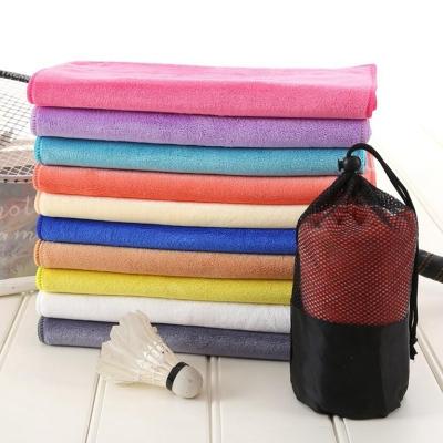 China Custom Microfiber Fitness Towels 65x30cm to 100x40cm with 230-430gsm Weight Options for sale