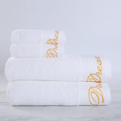 China Soft Touch Hotel Towel Set 360-840gsm Cotton Towels 150x75cm Antibacterial OEM Service for sale