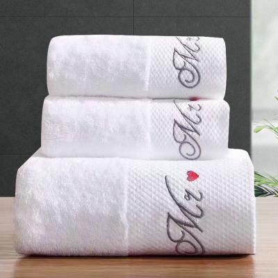 China Custom 100% Cotton Hotel Towel Set 320-760gsm with 80x160cm Bath Towel and OEKO-TEX Certification for sale