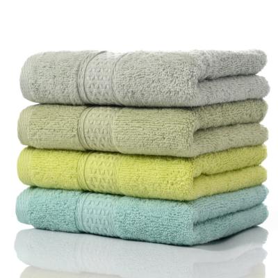 China 100% Cotton Terry Cloth Bath Towel 80x160cm 300-800gsm Odor Resistant Eco Friendly Custom for sale