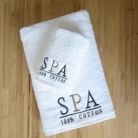 China 100% Cotton Luxury Spa Towels 90x180cm 385-850gsm Custom Logo Hotel Quality OEKO Certified for sale