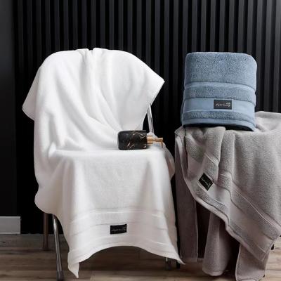 China 100% Cotton Eco-Friendly Bath Towels 80x150cm to 90x180cm 375-840gsm Customizable for sale