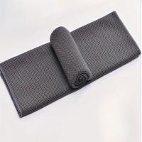 China Customizable Minimalist Gym Towel Cooling Fabric 40x80cm Reinforced Edges for sale