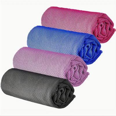 China 160gsm Microfiber Sport Towel 50x80cm with Dual-Zone Club Cleaning System for Golfers for sale