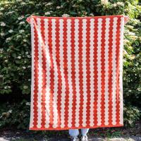 China Premium Combed Cotton Beach Towel 80x160cm Sand Resistant Quick Dry for sale