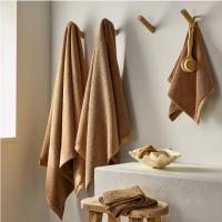 China Warm Brown 650 GSM Organic Cotton Bath Towel 90x180cm Minimalist Design for sale